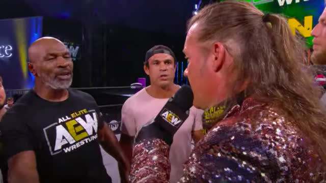 Mike Tyson និង កីឡាករ របស់ ONE ១រូបលុកលុយ សង្វៀន កីឡាកាស - TNAOT